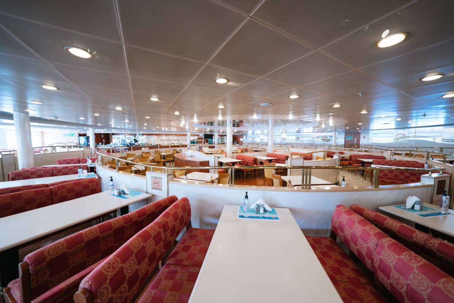 Discover the KYDON PALACE - Grimaldi Lines