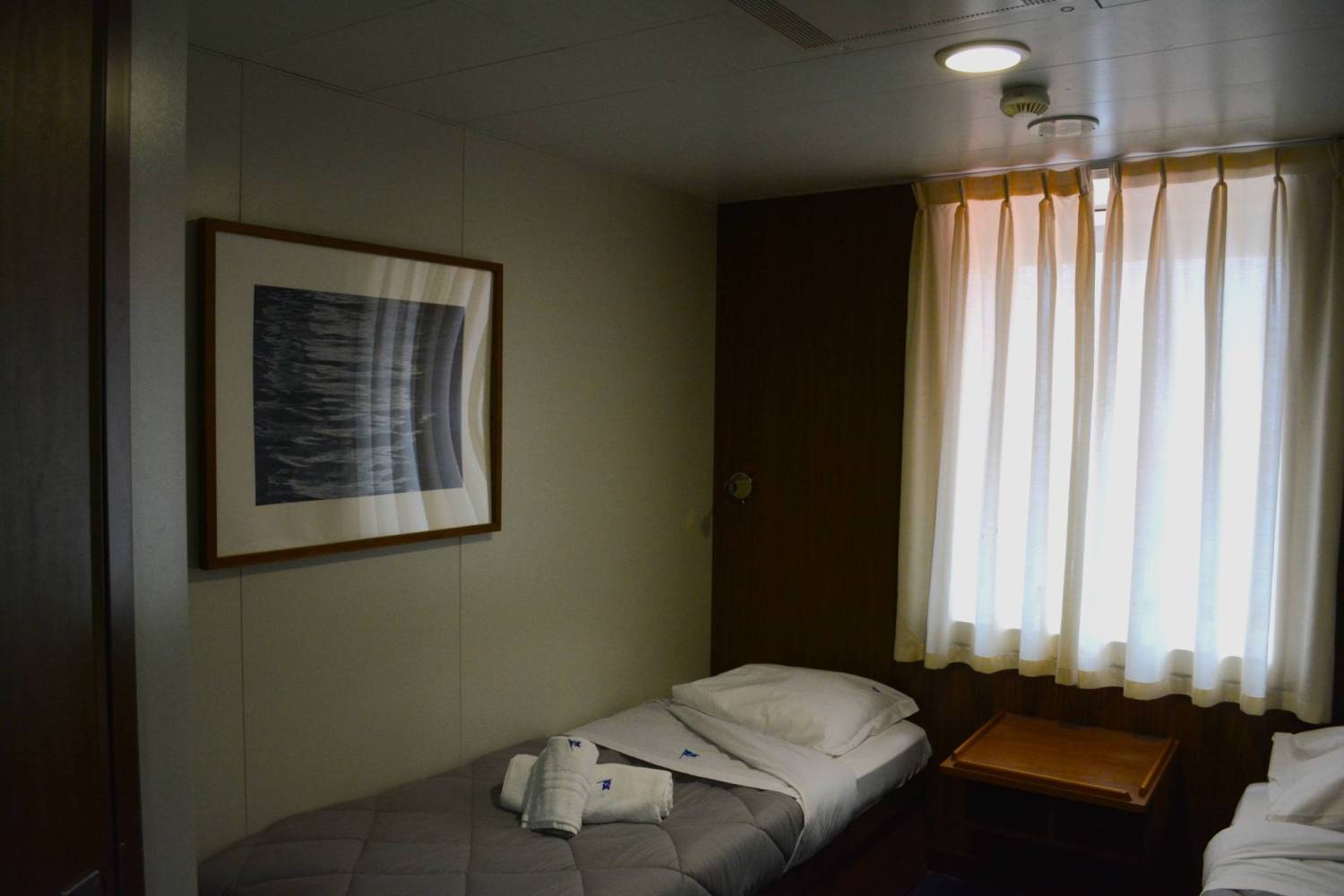 Discover the ferry EUROPALINK - Grimaldi Lines