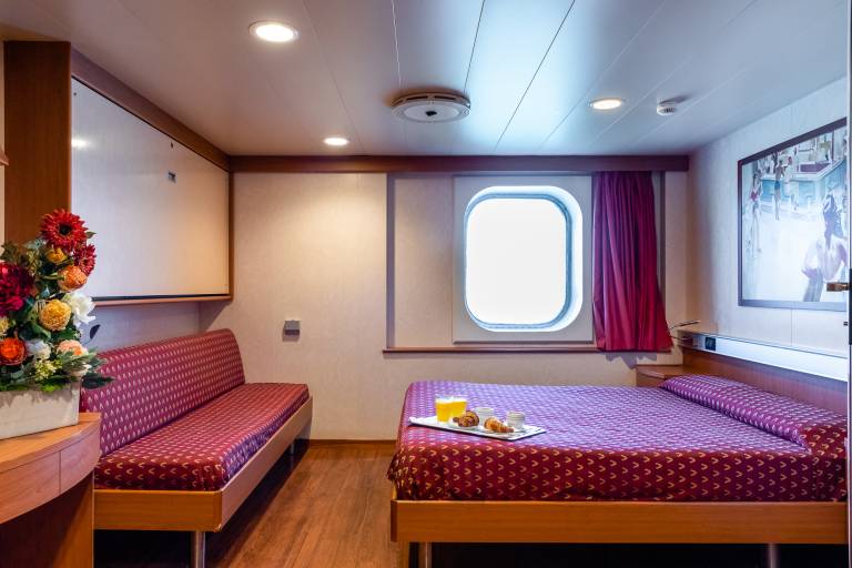 Suite Experience - Grimaldi Lines